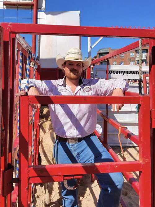 Position Wanted: Seeking work as a Ranch Hand in Texas (near Fort Worth ...